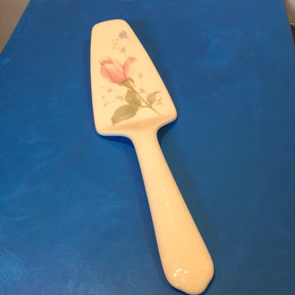 Other | Vintage Ceramic Cake Server | Poshmark